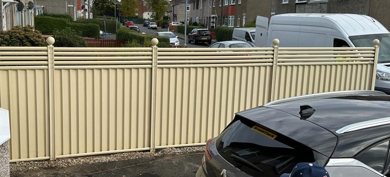 Colour Fence - willows-fencing.com